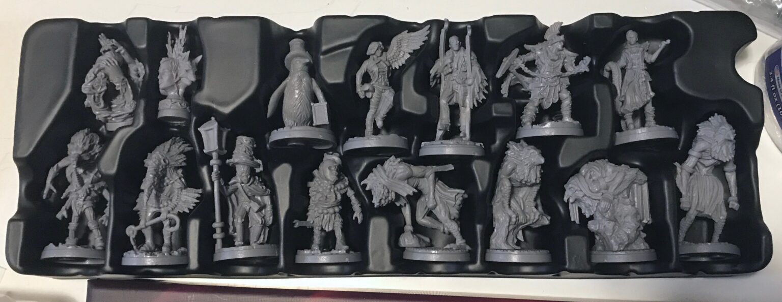 More miniature-painting goodness: Citadel shades and washes, zenithal primes, and Etherfields ...